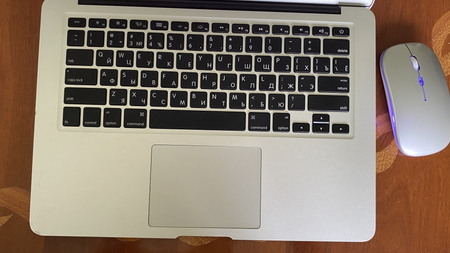 Macbook air 13  в отличном состоянии.  Интересно обмен на iPhone