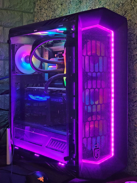 Продам компьютерный кейс Aerocool P7-C1 BG Project 7