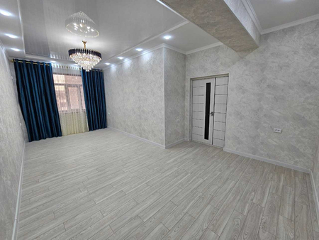 2 xonali 65m² 4-qavat uy sotiladi