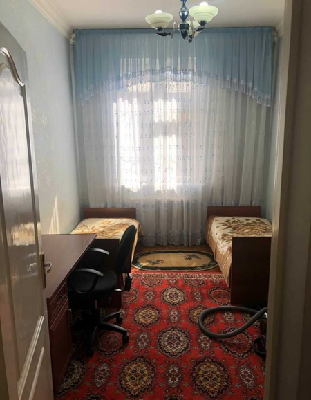 Аренда квартира Метро Беруний, 3/4/4, 100 кв.м. Банковский дом.