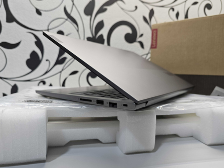 ПРОДАМ Lenovo ThinkBook 15/G2 Игровой Ноутбук Core™ i5-1135G7 и MX450.