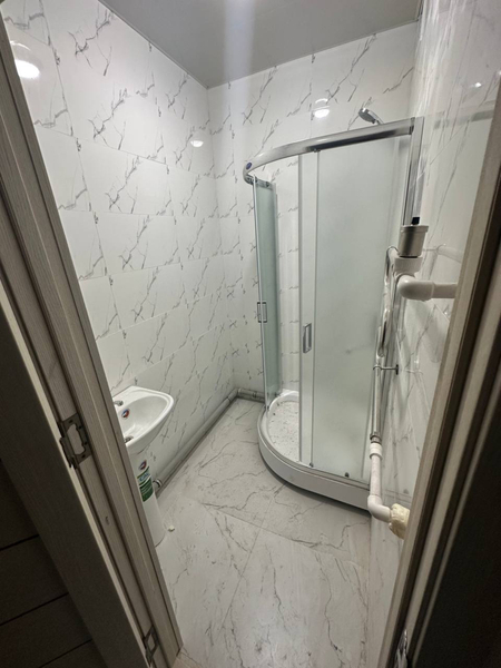 Kvartira Srochno sotiladi  3 xonali 73- kvadrat