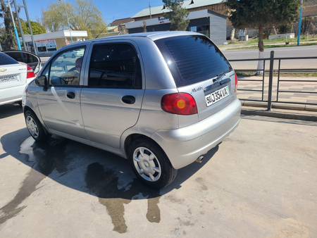 Matiz sotiladi mix 2002