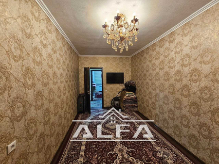 3 xonali 60m² 3-qavat sotiladi.