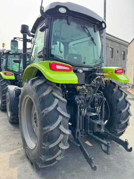 Трактор ZOOMLION Модель RN904Pro в наличии новый