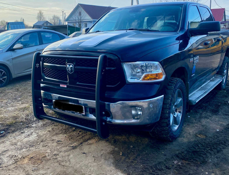Кенгурятник на Dodge RAM