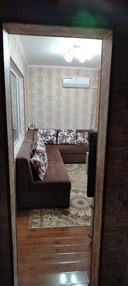 Продаётся 4х комнатная квартира с ремонтом состояние отличное