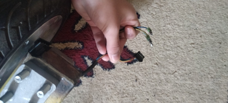 Elektrsamakatning yarmi ixtrochilarga