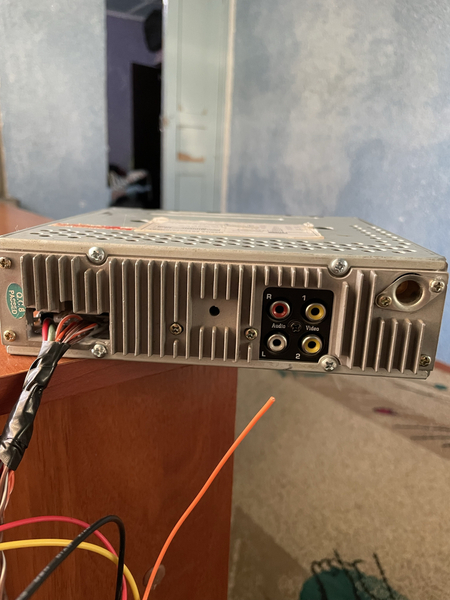 Пионер магнитола CD,RADIO,AUX,USB. Полностью работает