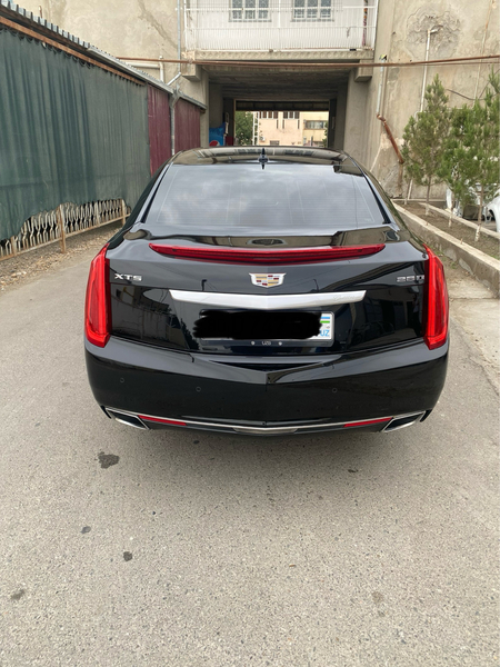 Cadillac XTS 28T 2016г