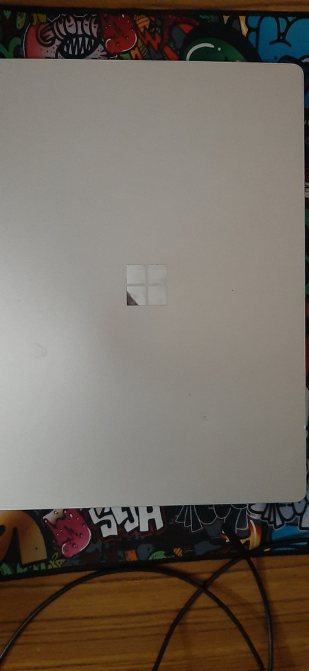 Продам ноутбук Microsoft