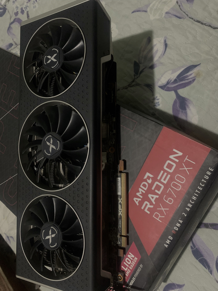 Видеокарта RX6700xt XFX