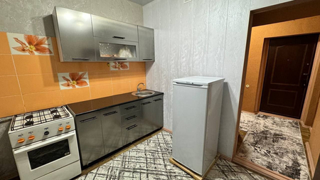 Чиланзар 20А квартал метро чиланзар,2/4/9 сдаю квартиру! 60м2 мебелью!