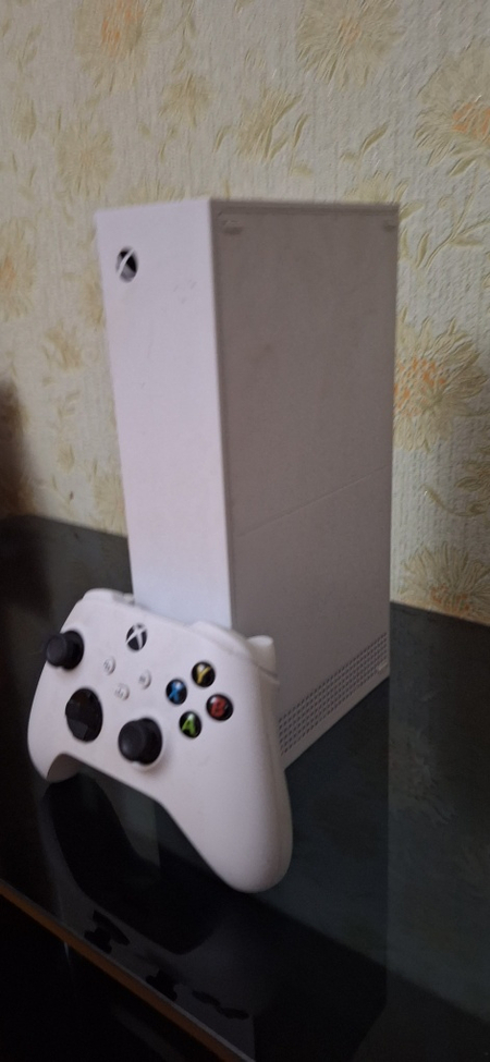 Приставка Xbox series s
