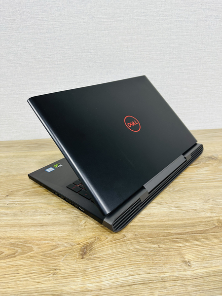 DELL i7-8 Ядерный+GTX1050Ti Идеал состояние, Геймерский ноутбук
