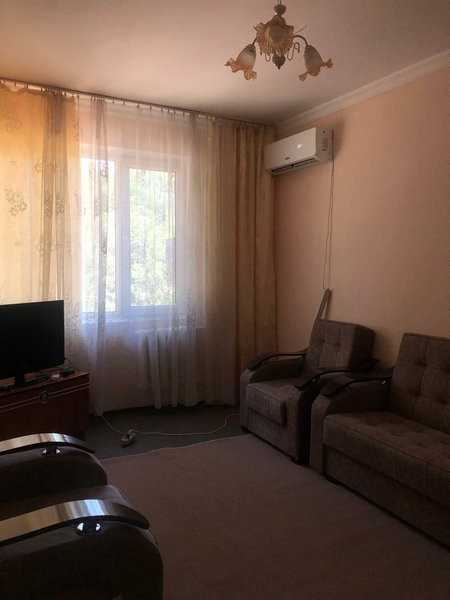 Продажа Чиланзар 2  КВ.  1/2/4 с мебелью и техникой?