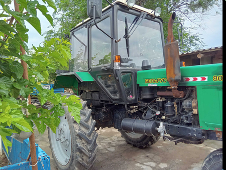 Belarus X80 traktor