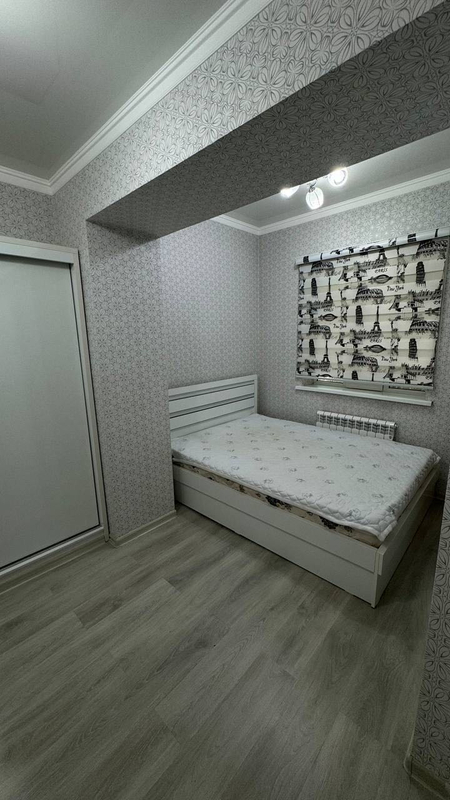 Ц2 1в2/3/4 Алайский базap\\nПлощадь-45m2\\nМебель+Техника \\nБалкон-2х6