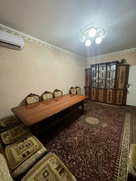 Продается 4/8/9 на Госпитальном