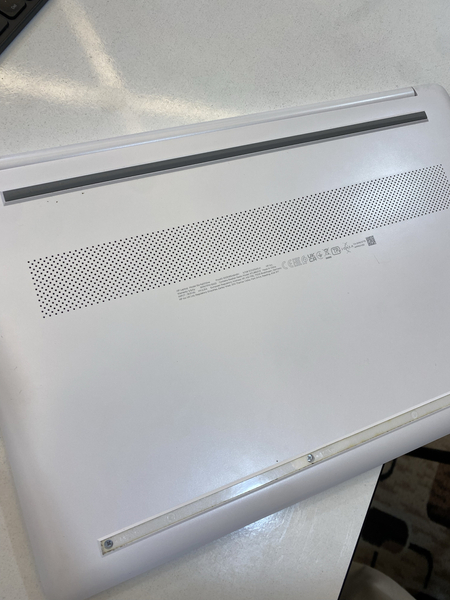 Hp Laptop 15s-fq5012ne