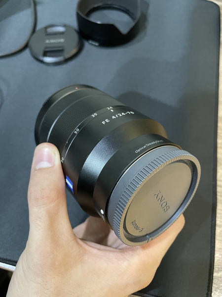 Sony 24-70 mm F.4