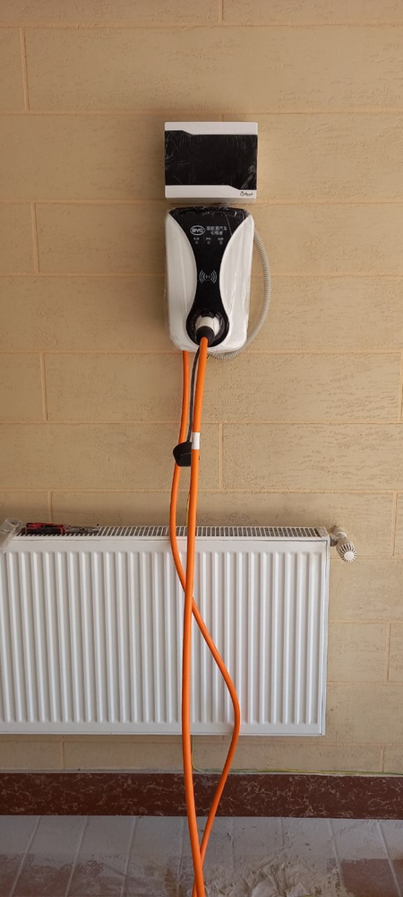 Barcha Turdagi Elektrika Xizmatlari.