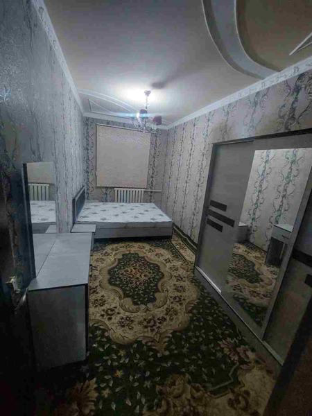 Чилонзор 8 кв 2/4/4$500 залда мебилл бор оила , кизла , еки болла