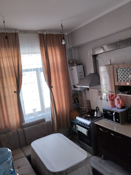 Продаётся 3х комнатные квартира. 2 этаж 93.18 м2.