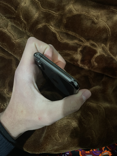 iPhone XS эмкость 90