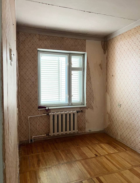 Продаю Квартиру Яшнабадский р-он Тузел-3. Кирпич 3-ком 70м2. 4-этаж 4э