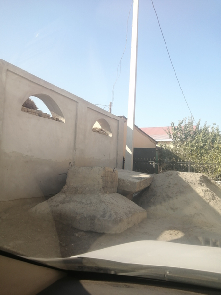 Zavodda quyilgan beton sotiladi