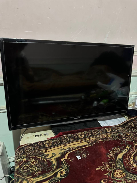 Телевизор Samsung 32 дьймов