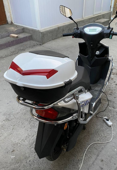 Kitayski Elektron skuter