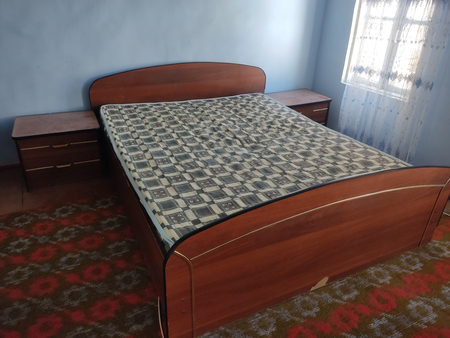 Продается спальный гарнитур