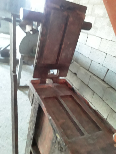 Podrashvka gʻisht apparati mishalkasi bilan