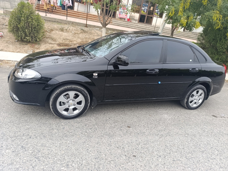 Lacceti Jentra Elegant 2023 qora 20 ming km probegi toza