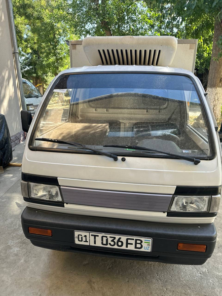 Лабо дамас сотилади
