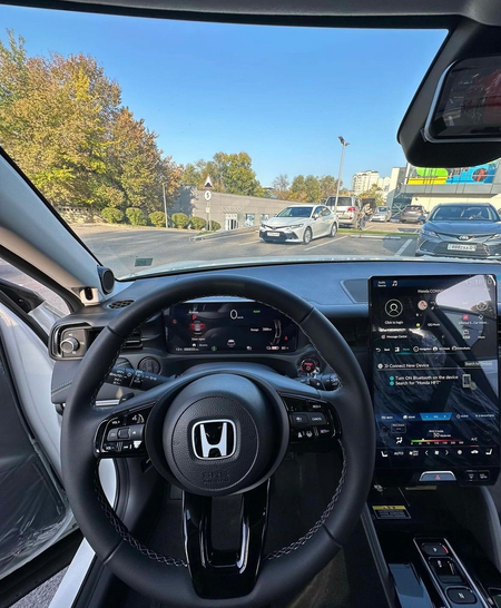 Honda eNS1 bolib tolashga kreditmas