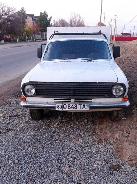 Volga Pikap 1984 sotiladi Samarqand