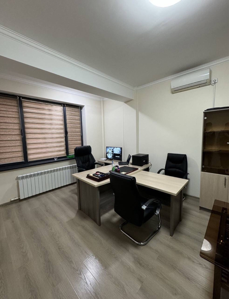 Продается Евро офис Ор-р: улица Бабура 109м2