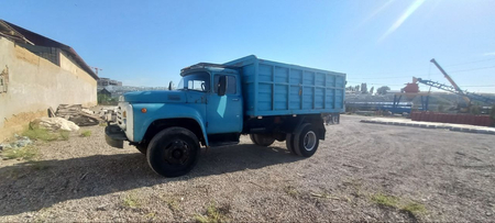 Zil 130 samasval ural mator