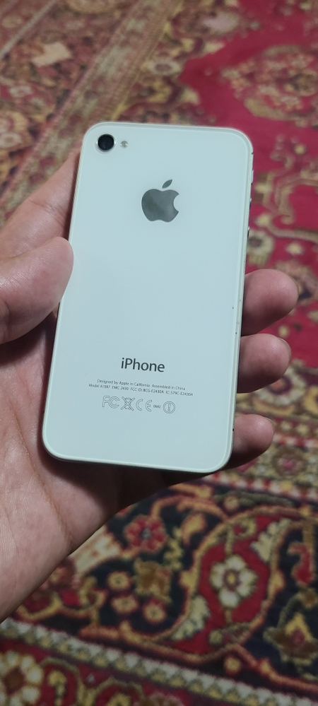 Iphone 4s legenda