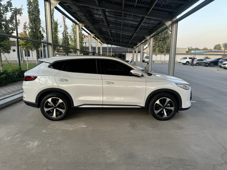BYD song plus DM-I