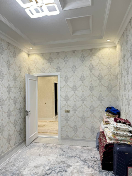 Продаётся 3 комнатная квартира на Ц-4 Алайский,Новостройка