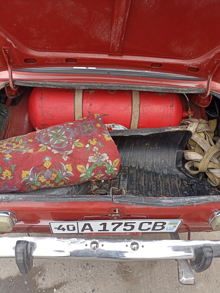 Moskvich sotiladi
