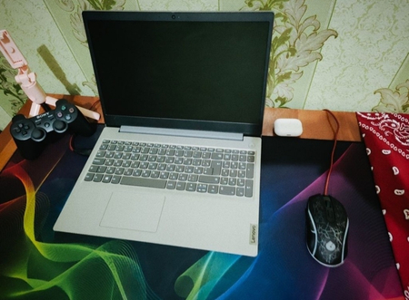 Laptop Lenovo IdeaPad 3