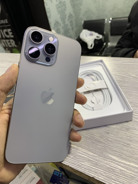 Iphone 16 pro max sotiladi kam qoldi shoshiling