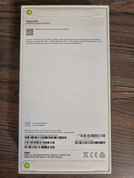 iPhone 15 pro новый