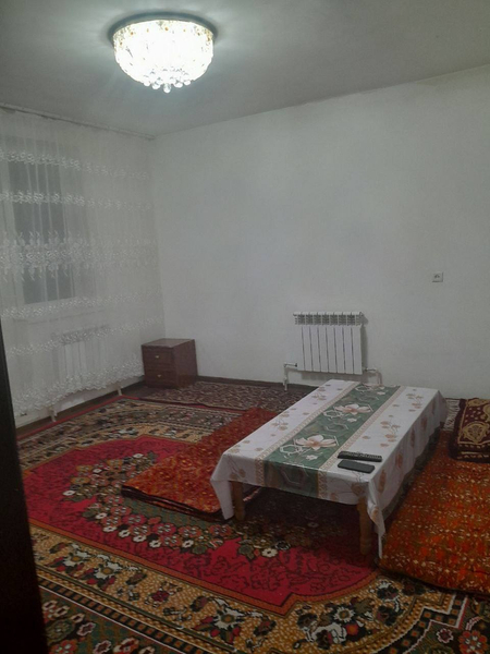 Срочно сотилади 
Сергели 7 A
Ор-р: метро 3-станция
2/6/7 45м² 
Комната
