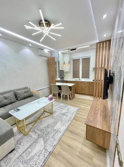 Сотилади Чиланзар 2 квартал 1в2//1//4 Панель